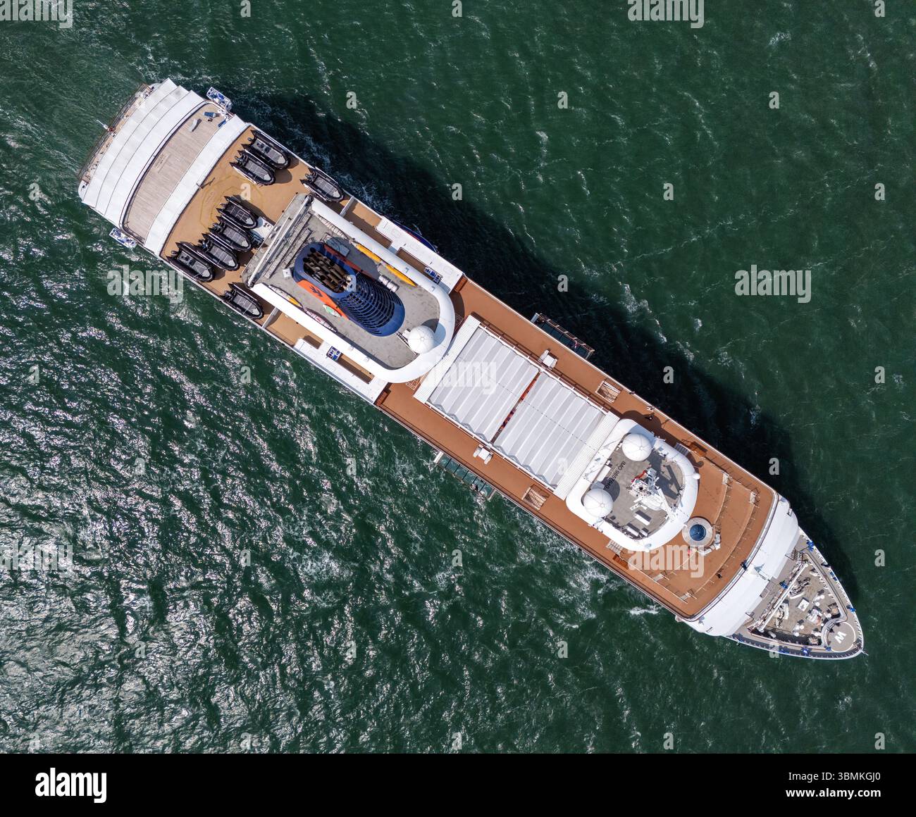 A birds-eye view of the expedition cruise ship Hanseatic Spirit ...
