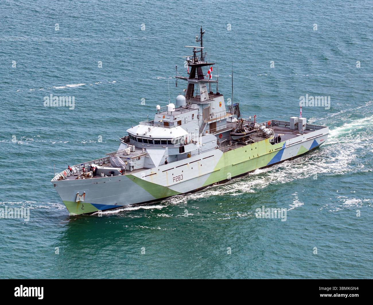 Aerial view of HMS Mersey (P283), a Batch 1 River class OPV operated by ...