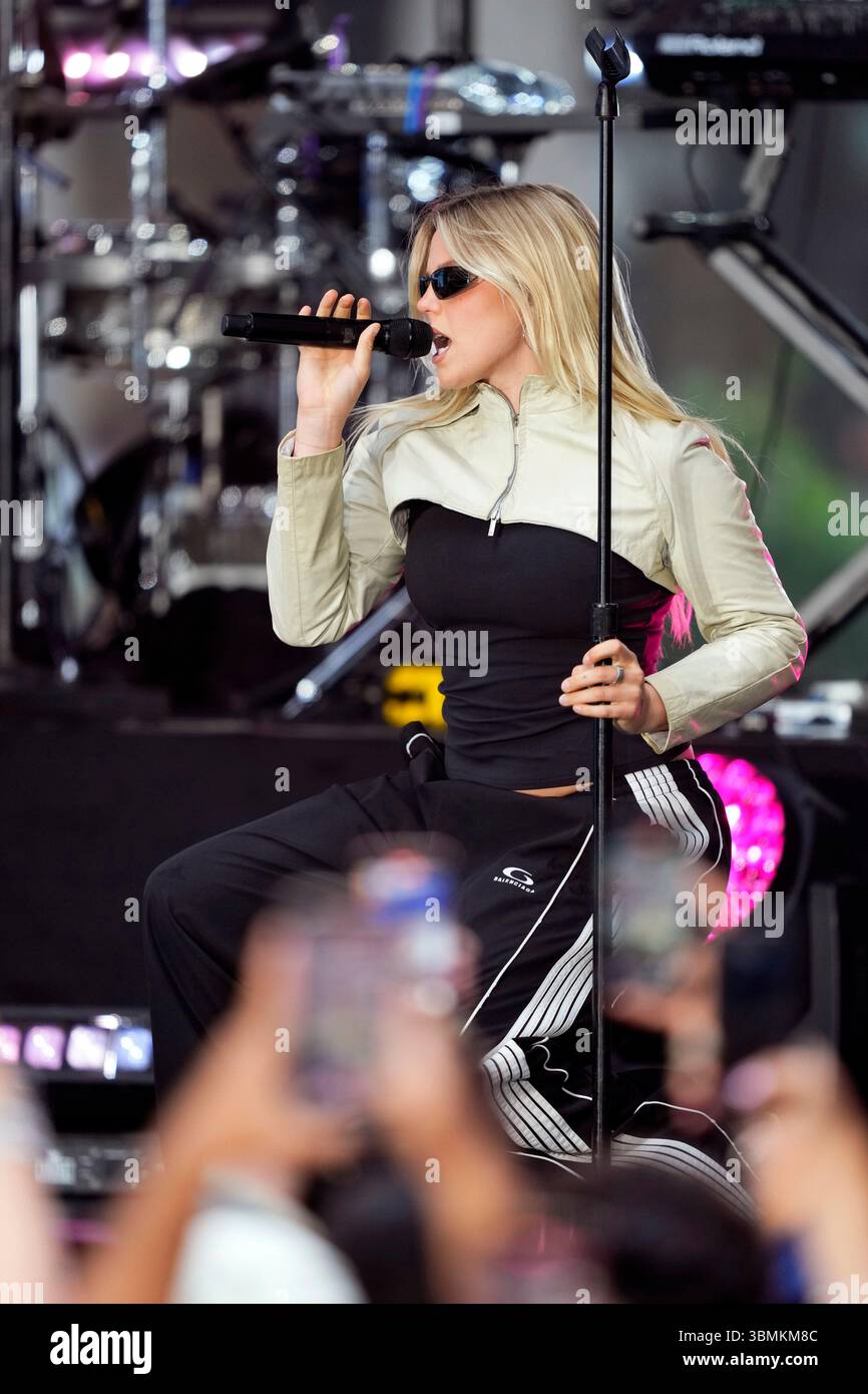Reneé Rapp performs on NBC's Today show at Rockefeller Plaza on Friday ...