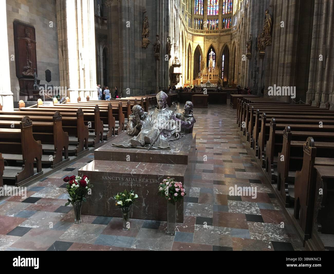 Inside St Vitus Cathedral—the majestic Gothic heart of Prague Castle ...