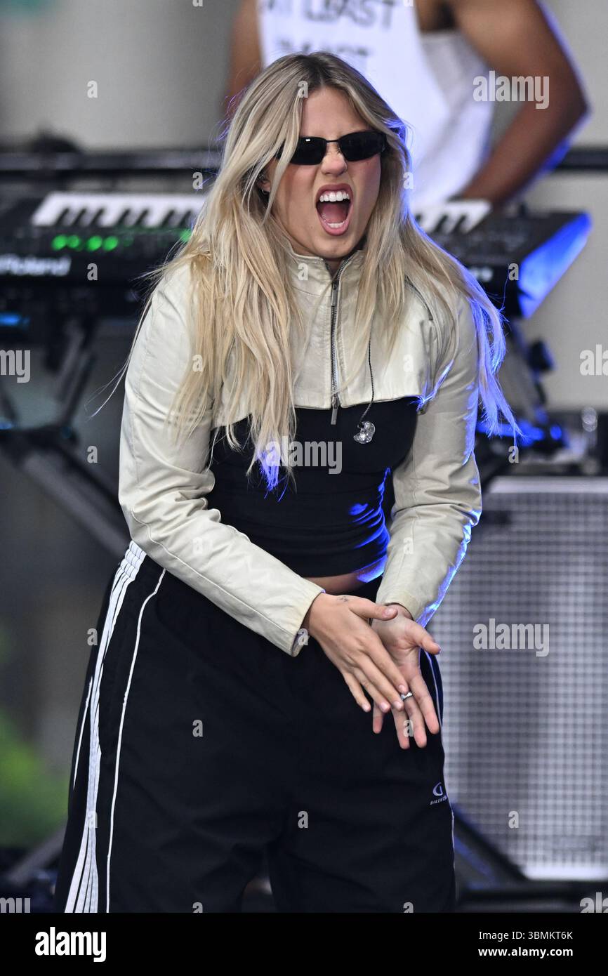 Renee rapp 2025 hi-res stock photography and images - Alamy