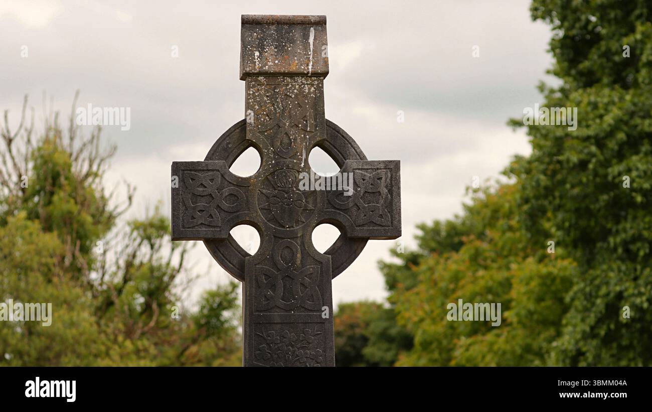 Old stone cross in cemetery hi-res stock photography and images - Alamy