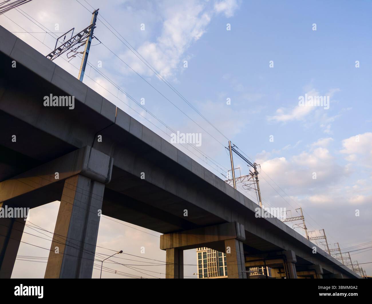 Elevated track steel framed hi-res stock photography and images - Alamy