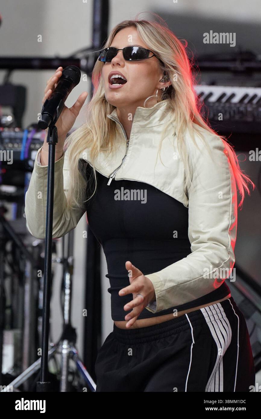 Renee Rapp on stage for NBC Today Show Concert Series with Reneé Rapp ...