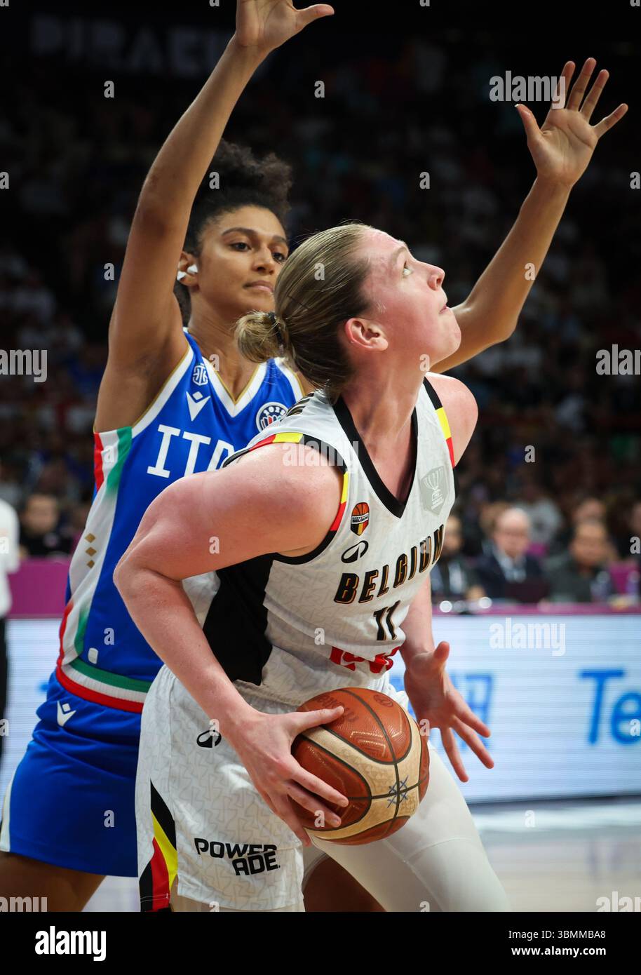Italian Jasmine Keys And Belgiums Emma Meesseman Fight For The Ball
