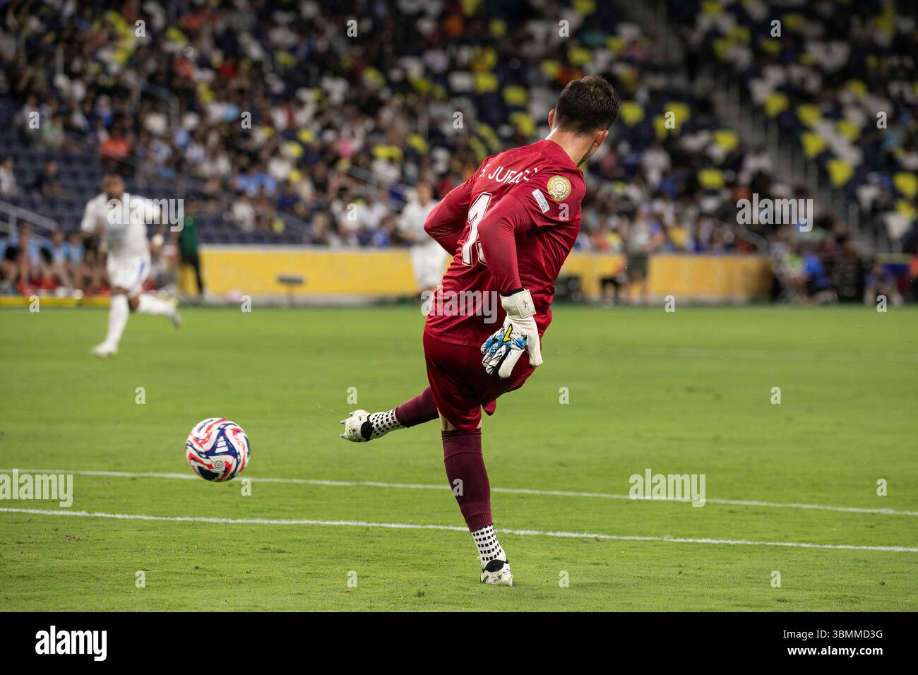 CF Pachuca goalkeeper Sebastian Jurado (13) kicks the ball during the ...