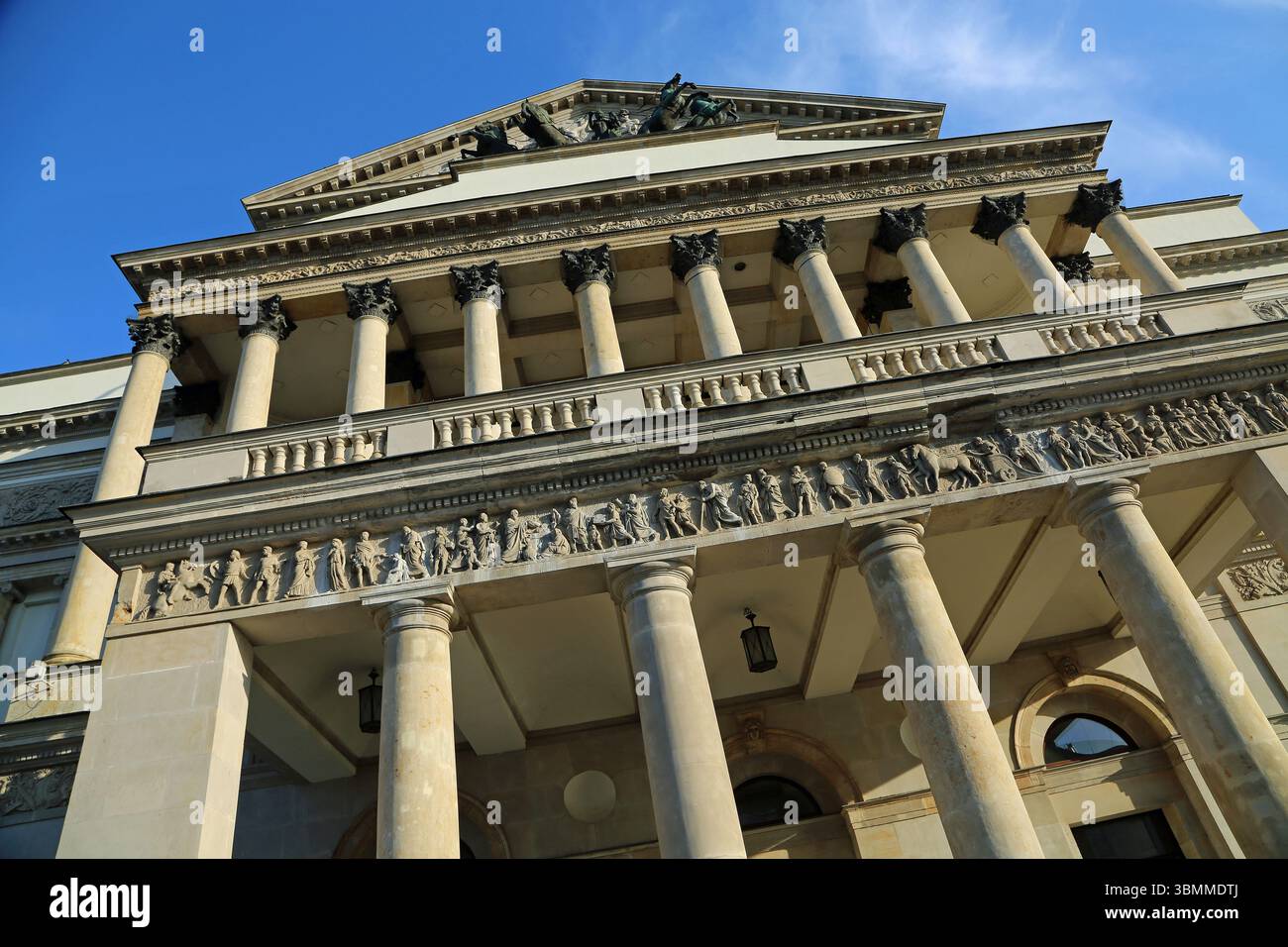 Warszawa grand national opera hi-res stock photography and images - Alamy