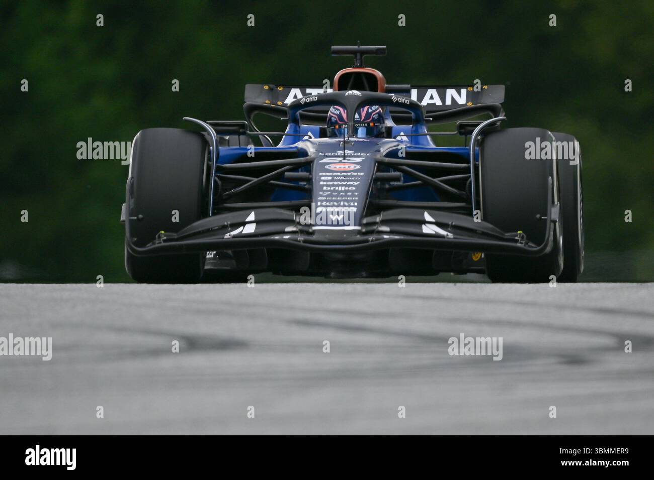 Alexander Albon of Thailand driving the (23) Atlassian Williams Racing ...
