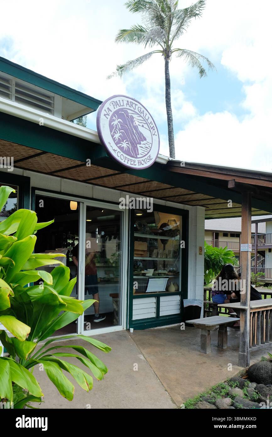 Entrance and sign at Na'pali Art Gallery & Coffee House in Wainiha ...
