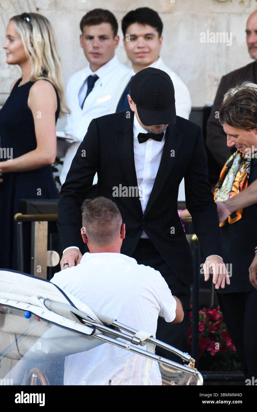 Venice, Italy. 27th June, 2025. Leonardo DiCaprio is spotted leaving ...