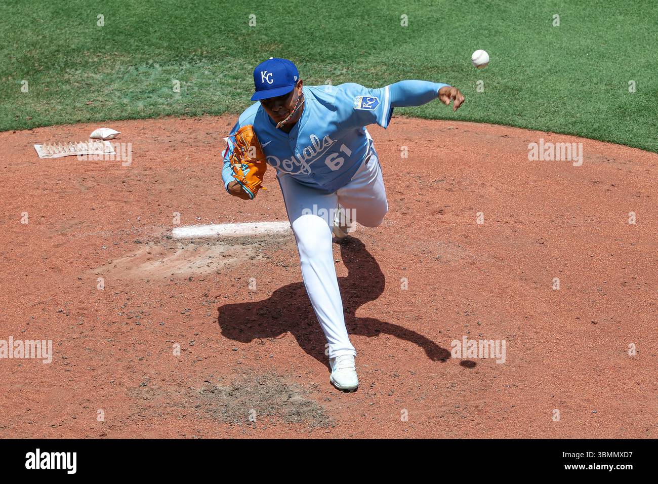 Kansas City, MO, USA. 26th June, 2025. Kansas City Royals relief ...