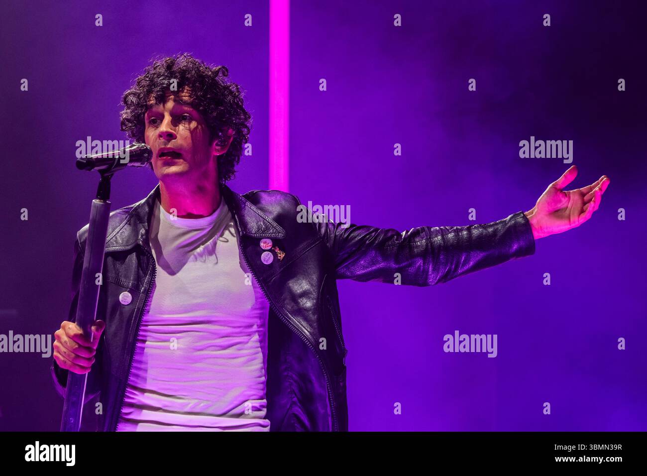 Glastonbury, UK. 27th June, 2025. Matty Healy of The 1975 on the ...