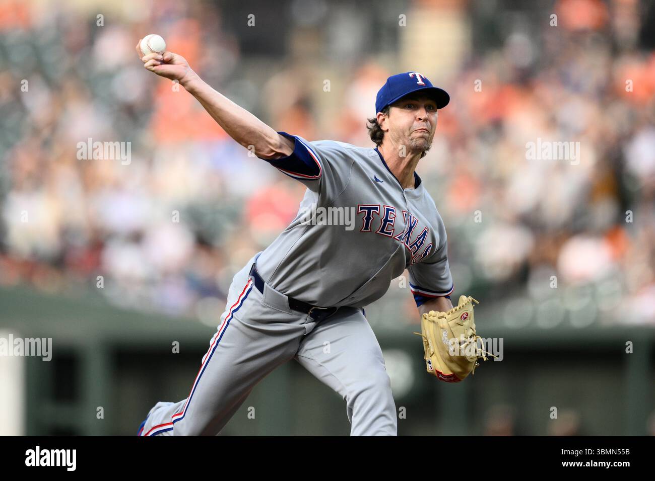 Texas Rangers starting pitcher Jacob deGrom (48) in action during a ...
