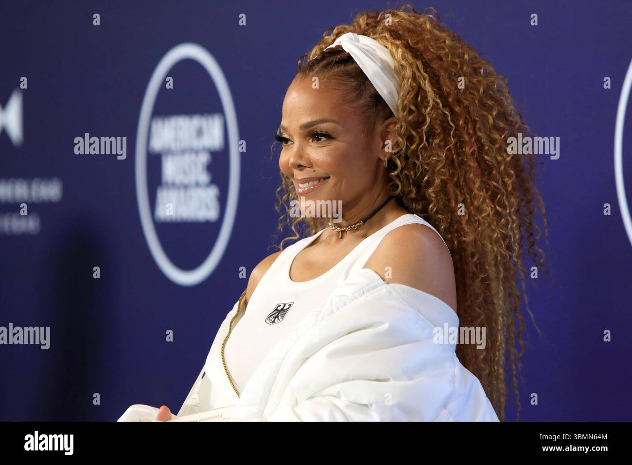2025 American Music Awards at the Fontainebleau Las Vegas on May 26 ...
