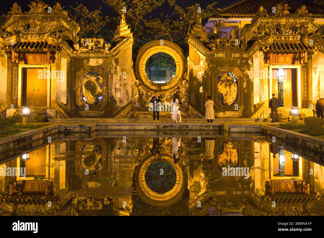Vietnam, Hoi An, Ba Mu Temple Gate Stock Photo - Alamy