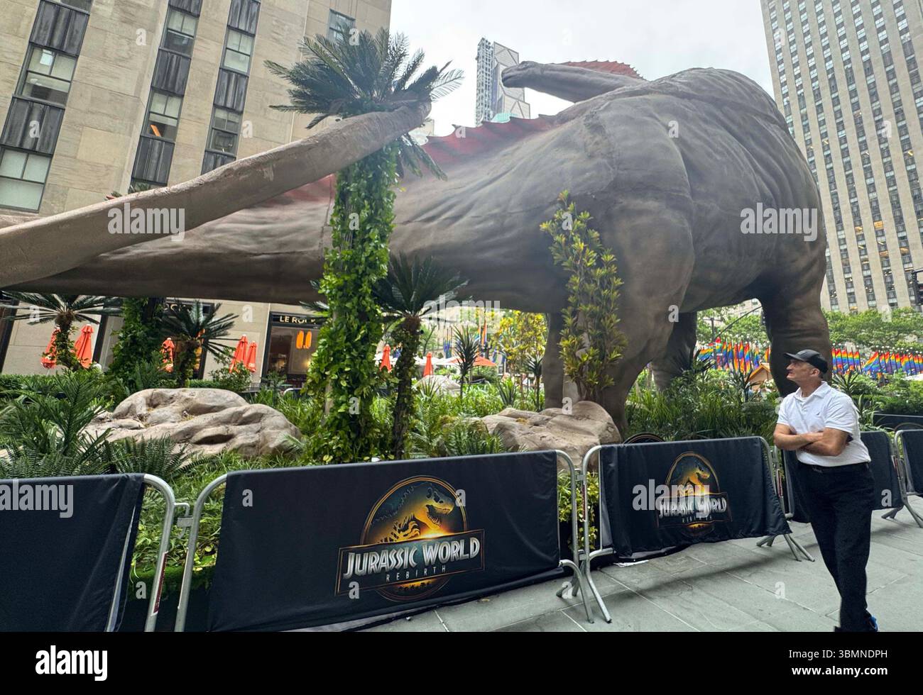 New York, New York, USA. 27th June, 2025. A 5-story Titanosaurus seen ...