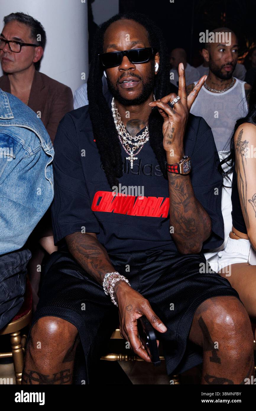Paris, Frankreich. 27th June, 2025. 2 Chainz attends WILLY CHAVARRIA Spring-Summer 2026 runway ...