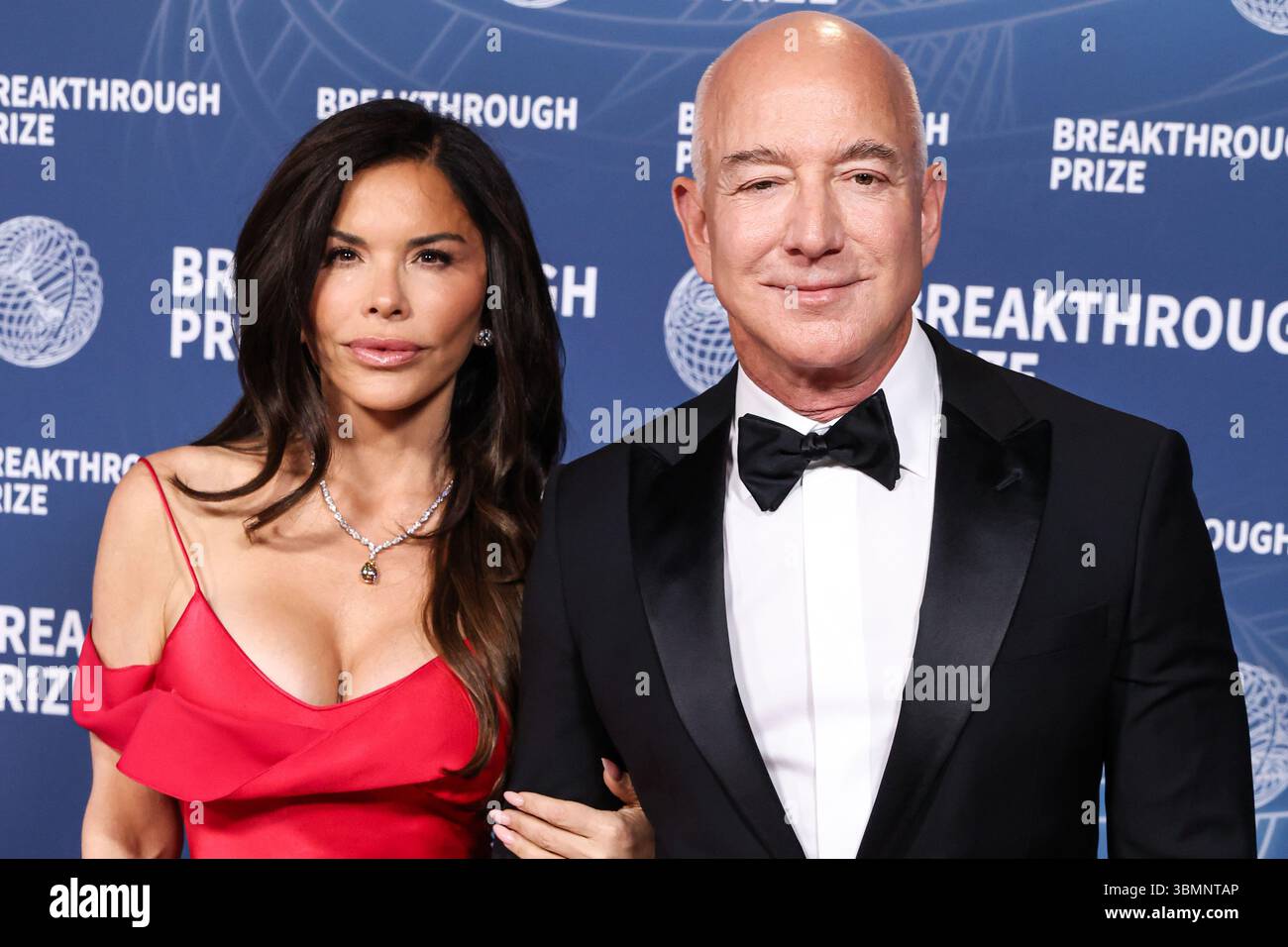 (FILE) Jeff Bezos and Lauren Sanchez Are Married! They tied the knot in a black-tie ceremony on ...