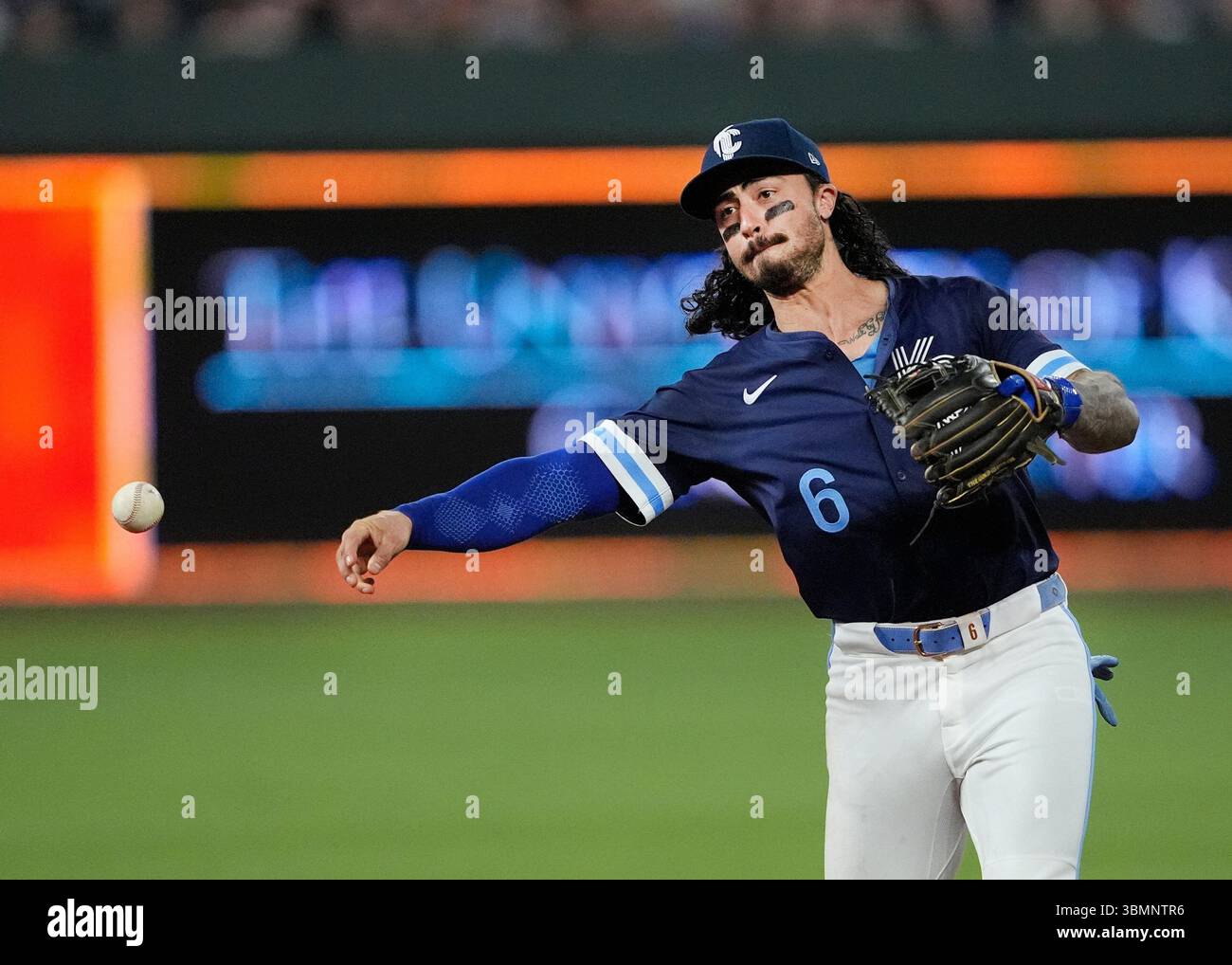 June 27, 2025: Kansas City Royals second base Jonathan India (6) fires ...