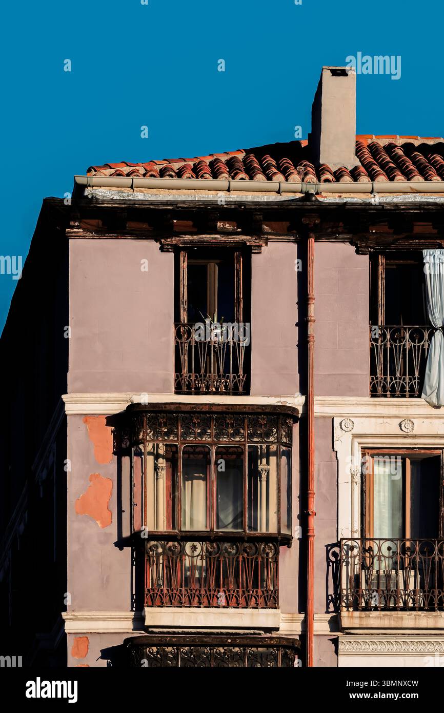 Charming historical building features hi-res stock photography and ...