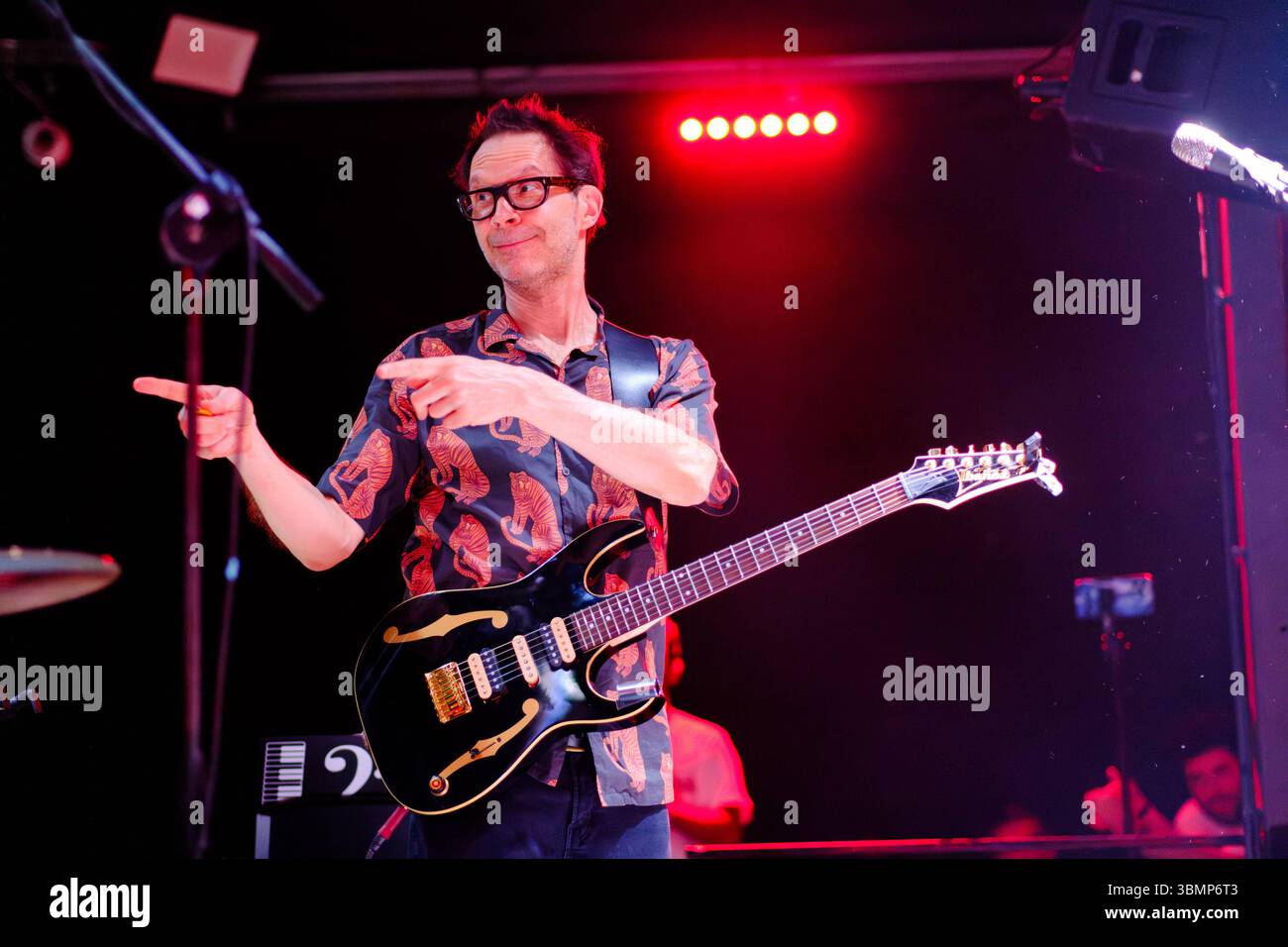 Music Concert - Paul Gilbert - Italia Tour 2025 Paul Gilbert Modugno Demode Club Italy Copyright ...