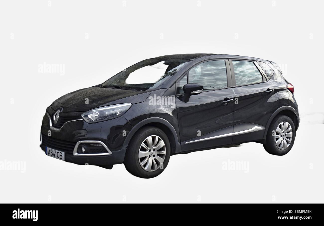Modern black Renault Captur posing on a white background, ready to be ...