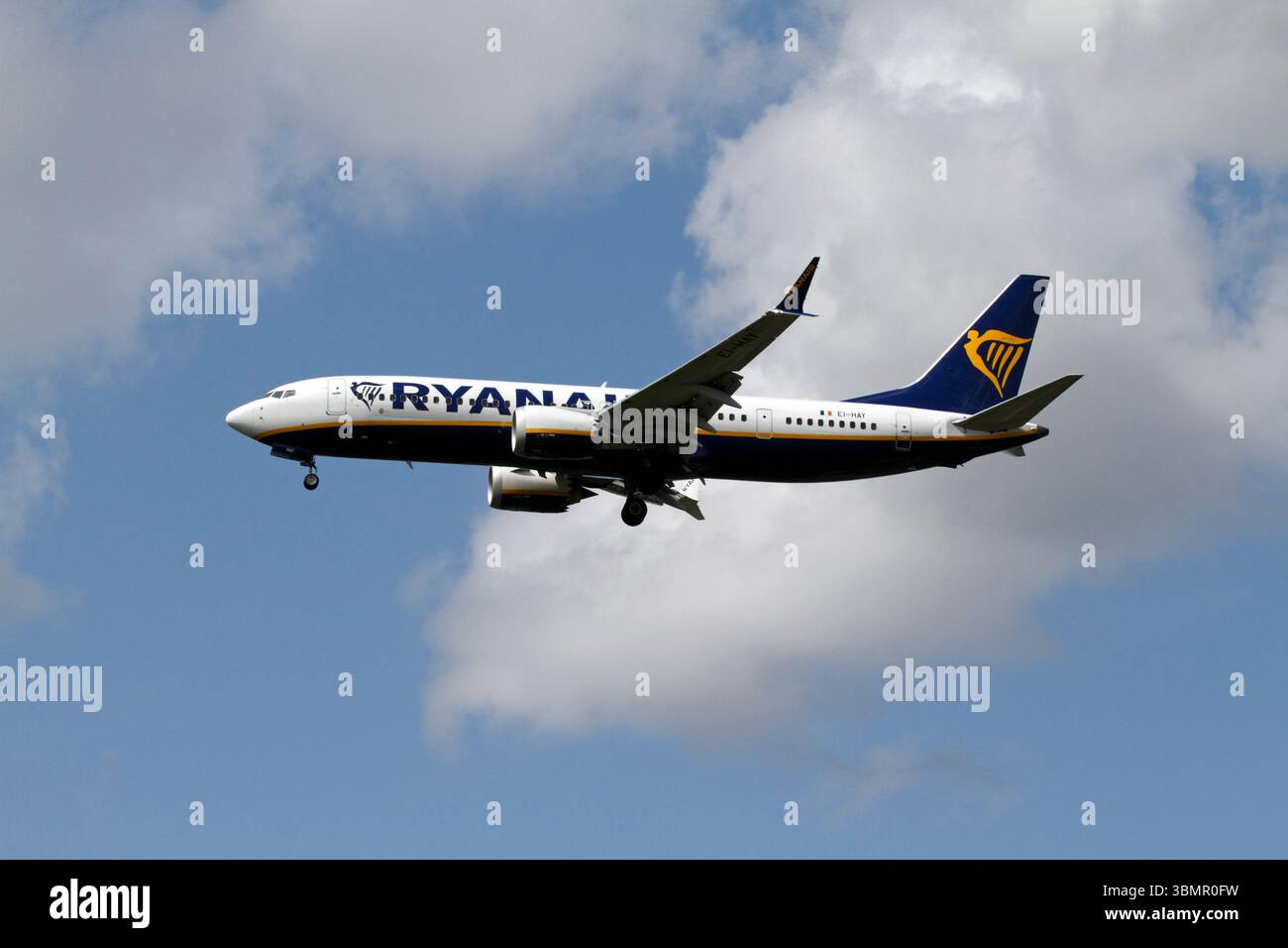 EI-HAY. Ryanair Boeing 737 MAX 8 Stock Photo - Alamy