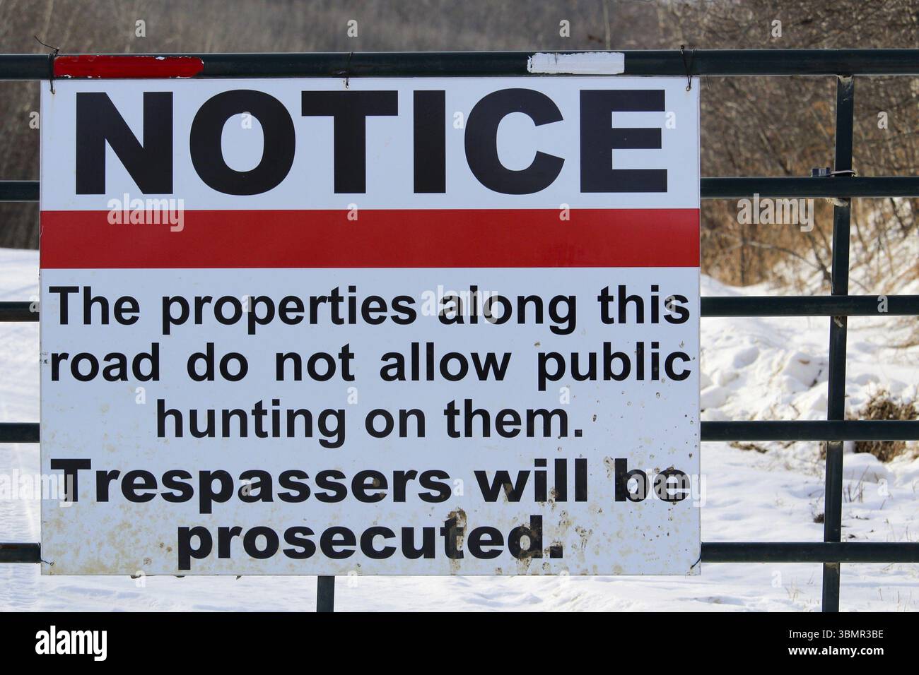 Prohibition sign on gate hi-res stock photography and images - Alamy