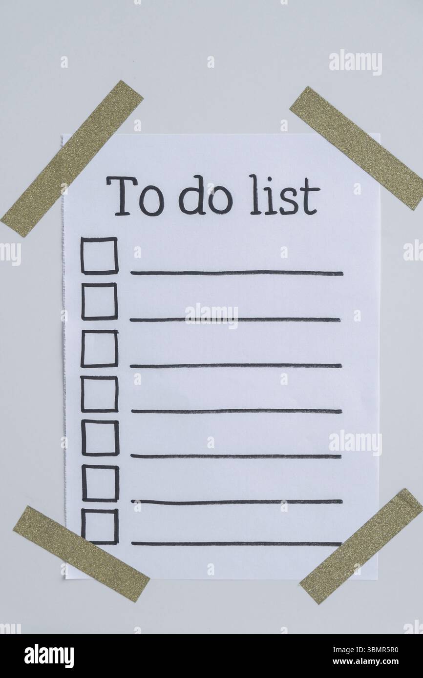 Motivational paper note list hi-res stock photography and images - Alamy