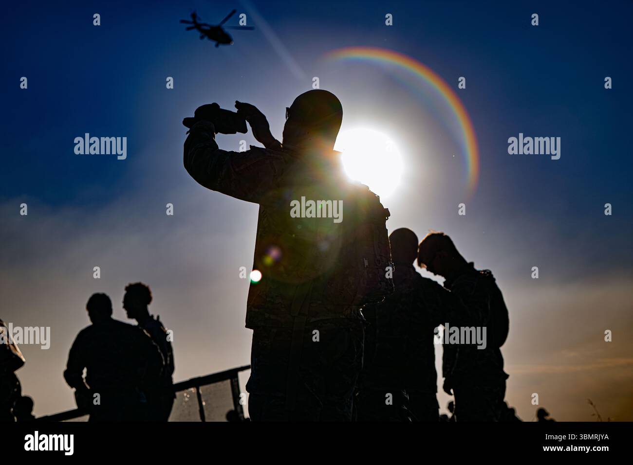 Soldiers assigned to the 4th Infantry Division participate in the Ivy ...
