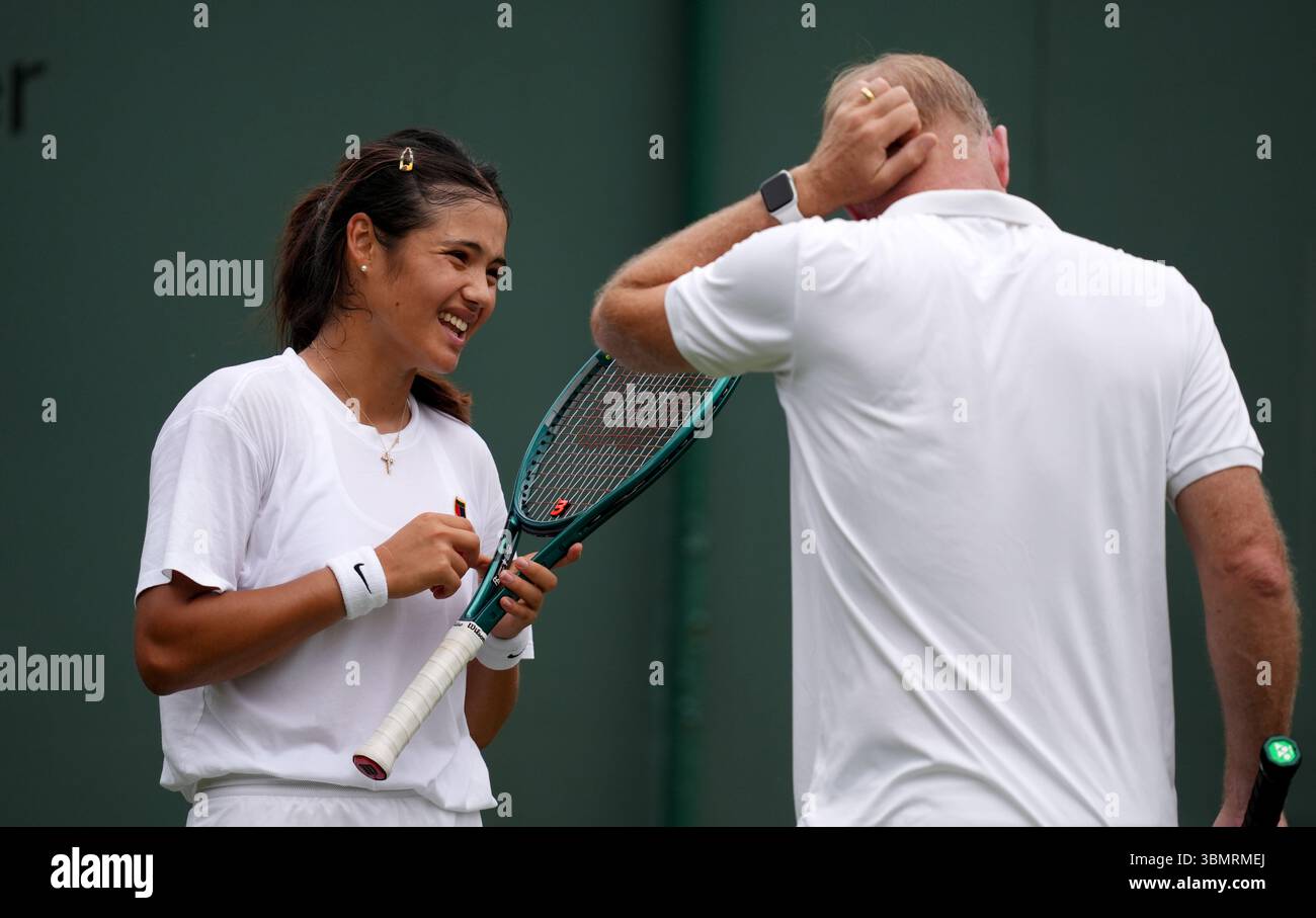 Emma Raducanu and coach Mark Petchey on the practice courts at the All ...