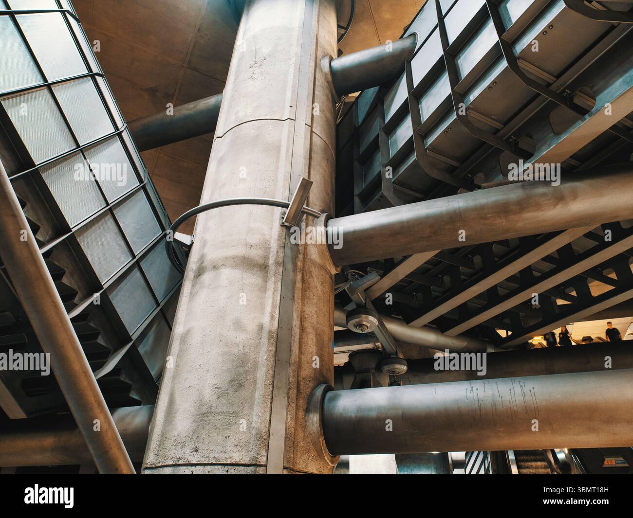 United Kingdom, London.. The stunning brutalist architecture of the ...