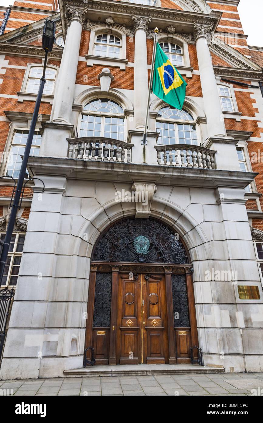 Westminster area diplomacy hi-res stock photography and images - Alamy