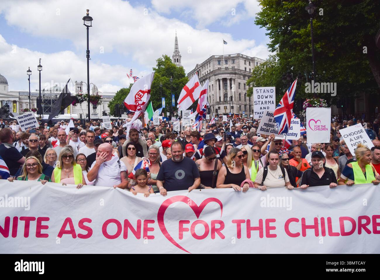 London, UK. 28th June 2025. Right-wing protesters march against ...