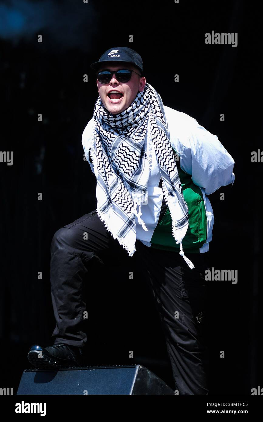 Mo chara on stage hi-res stock photography and images - Alamy