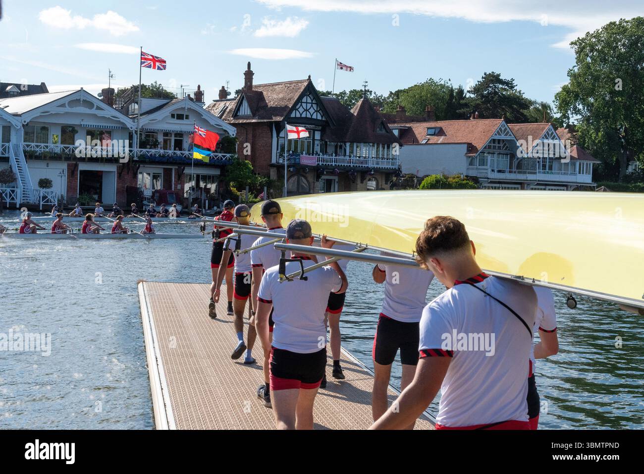 Henley royal regatta 2025 hi-res stock photography and images - Alamy