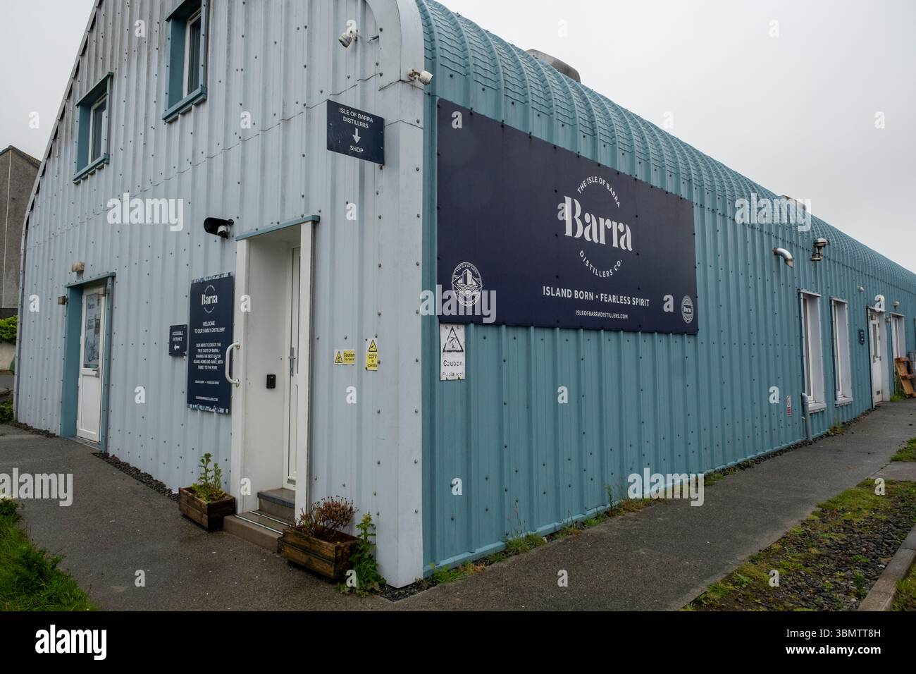 Isle of Barra distillery, Castlebay, Isle of Barra, Outer Hebrides ...