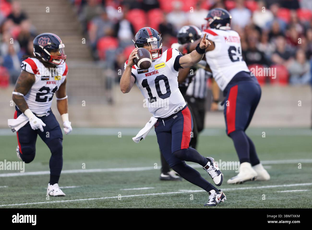 Ottawa, Canada. 13th June, 2025. Montreal Alouettes quarterback Davis ...