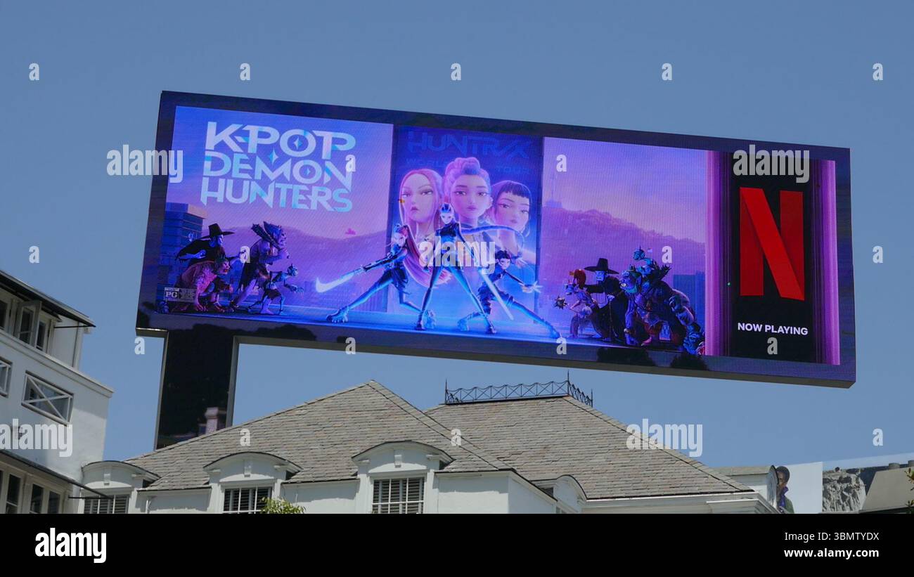 K pop demon hunters hi-res stock photography and images - Alamy