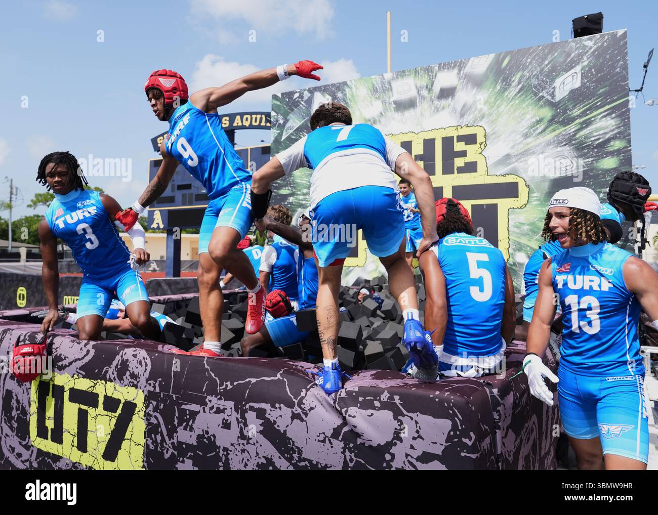 Tucson Turf players jump into The Pit after defeating RG3 Takeover in ...