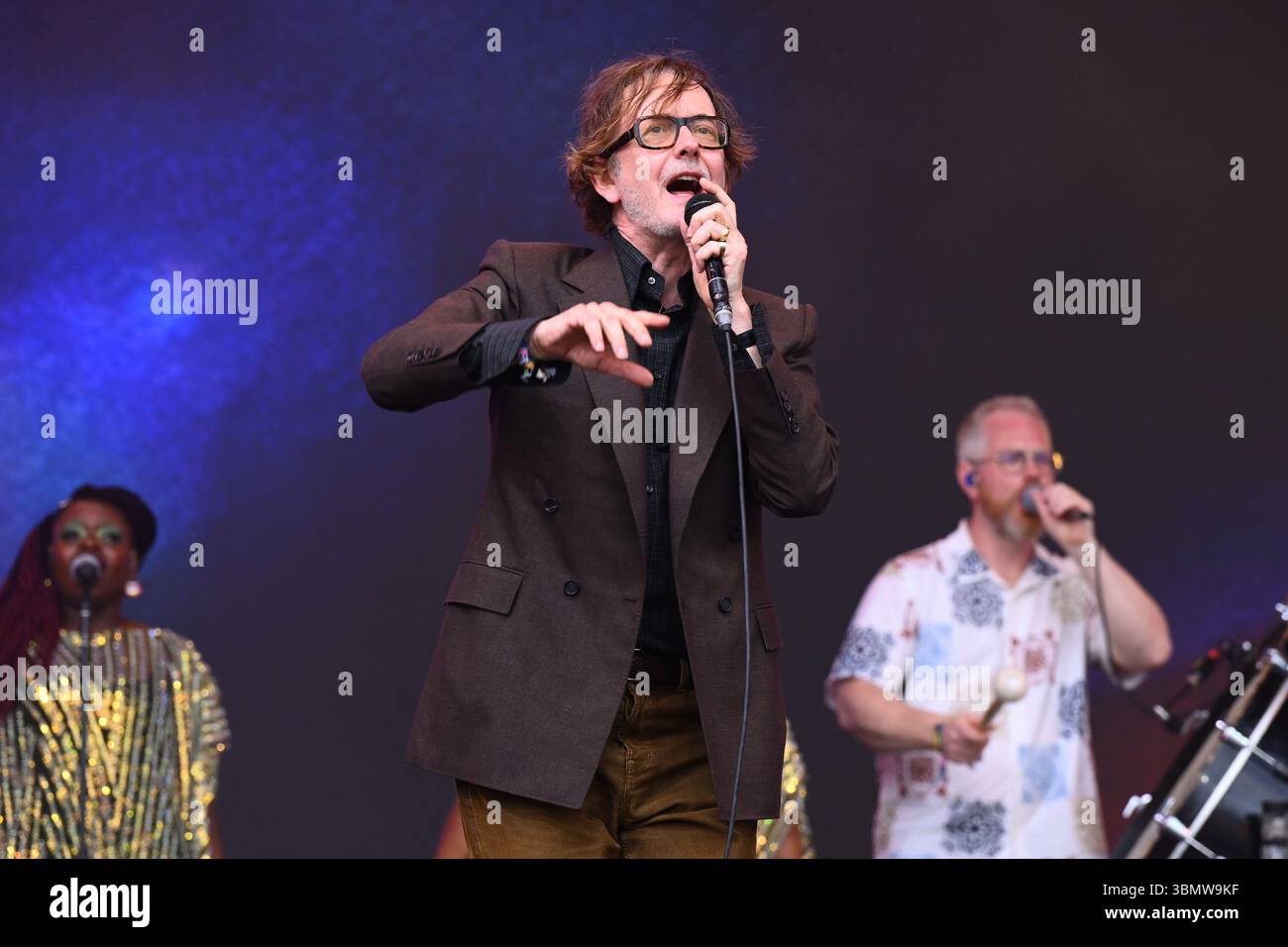 Somerset, UK. 28 June 2025. Jarvis Cocker of Pulp performing during the ...