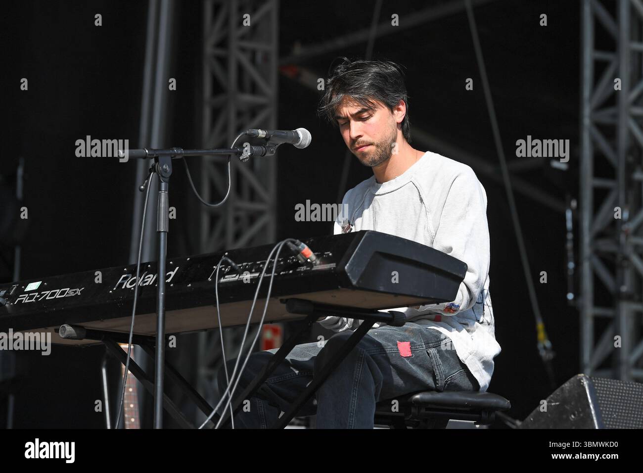 LONDON, ENGLAND - MAY 27: Alex G (Alexander Giannascoli) performing at ...