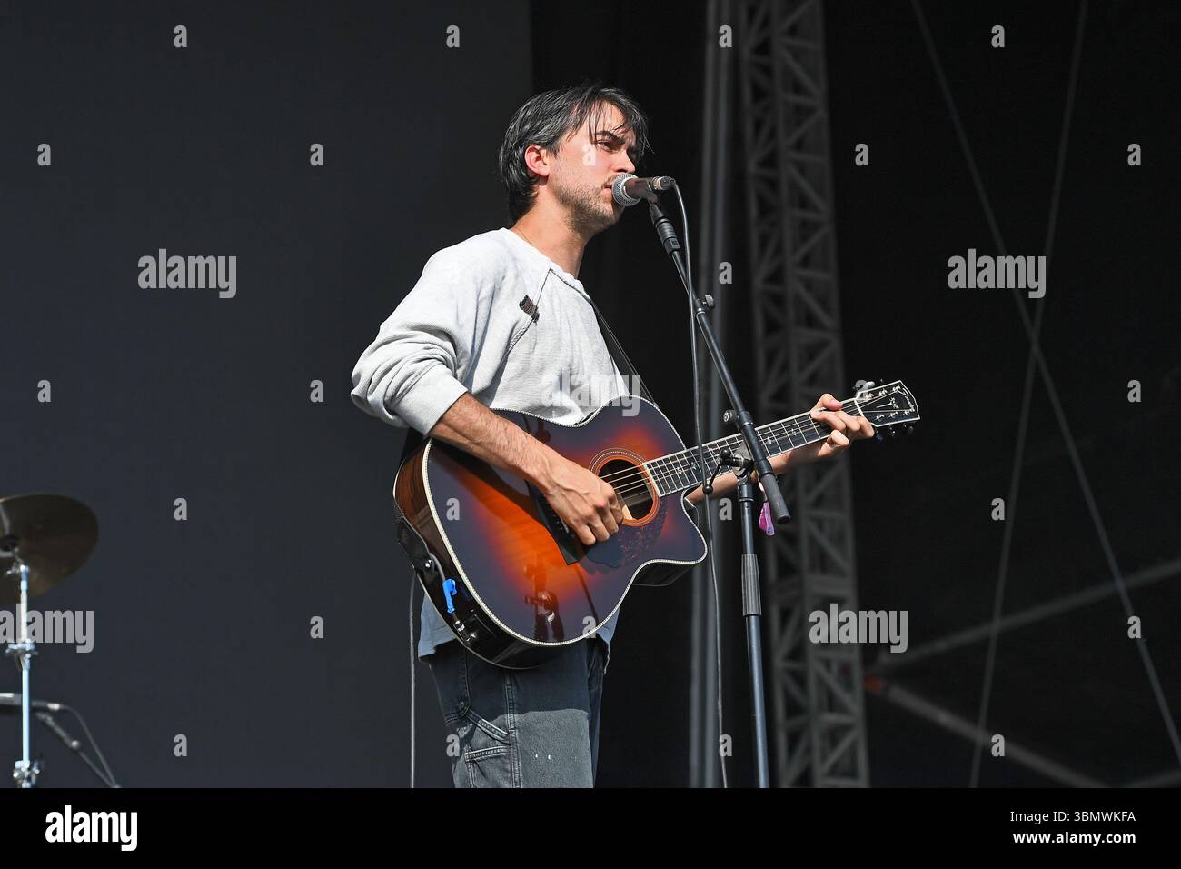 LONDON, ENGLAND - MAY 27: Alex G (Alexander Giannascoli) performing at ...