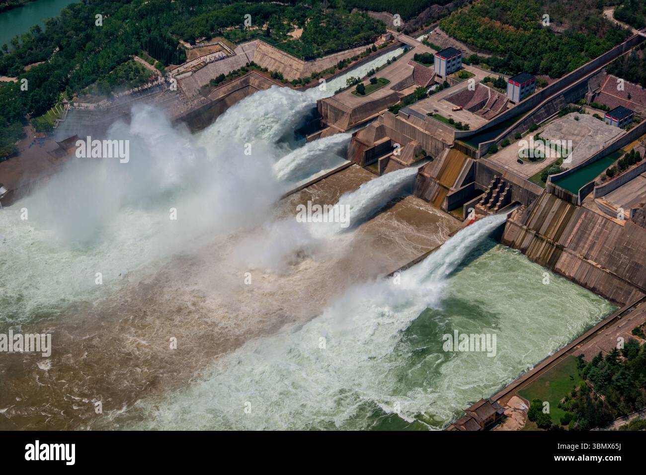 JIYUAN, CHINA - JUNE 28, 2025 - Tourists visited the 30th water and ...