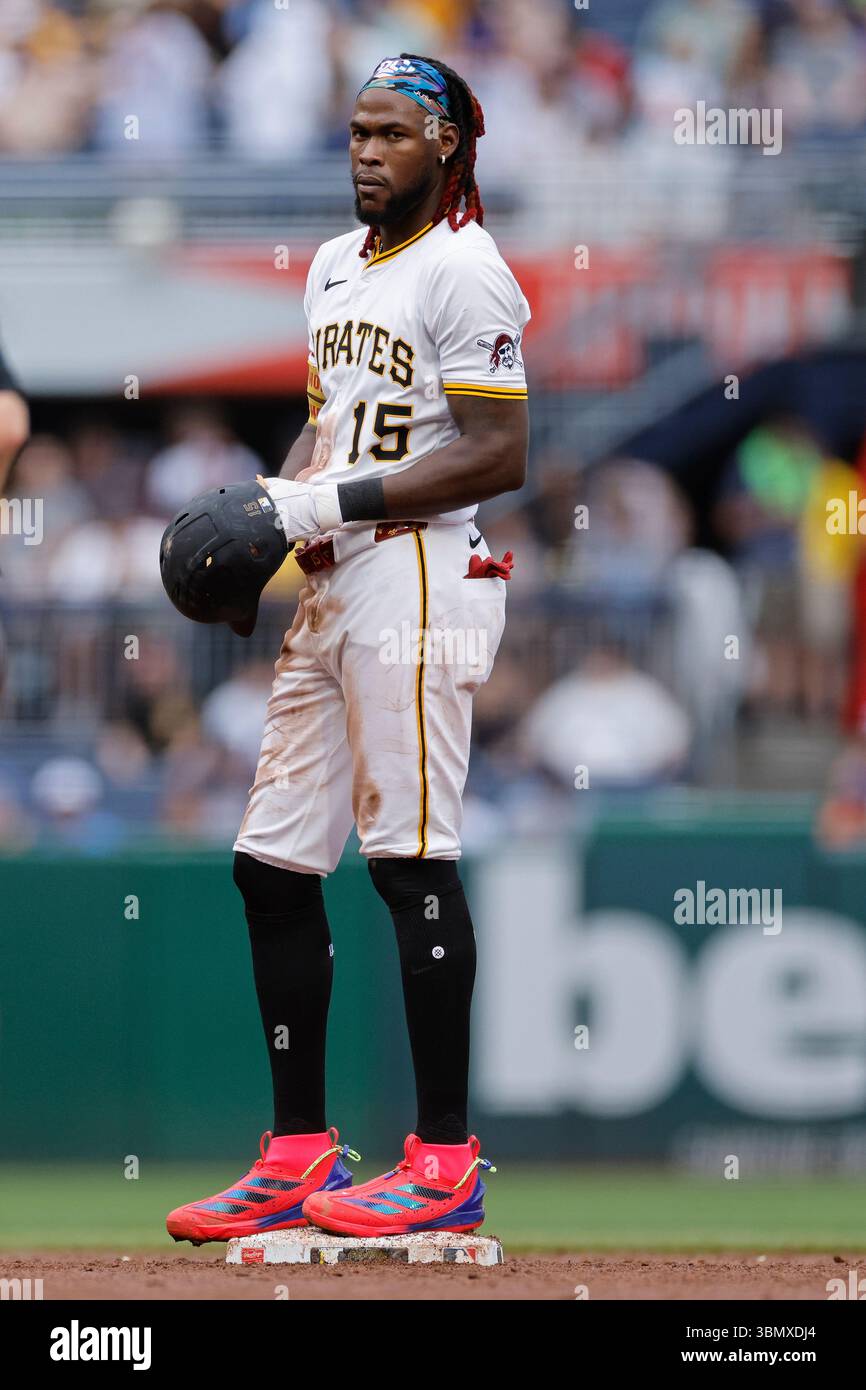 PITTSBURGH, PA - JUNE 28: Oneil Cruz #15 of the Pittsburgh Pirates ...