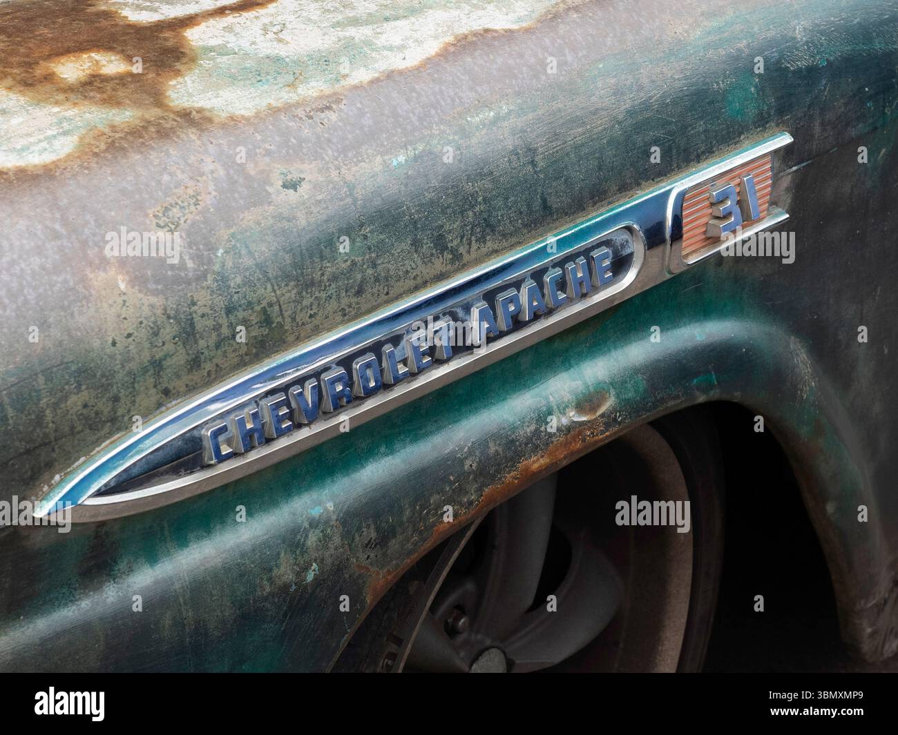 Chevrolet apache logo hi-res stock photography and images - Alamy