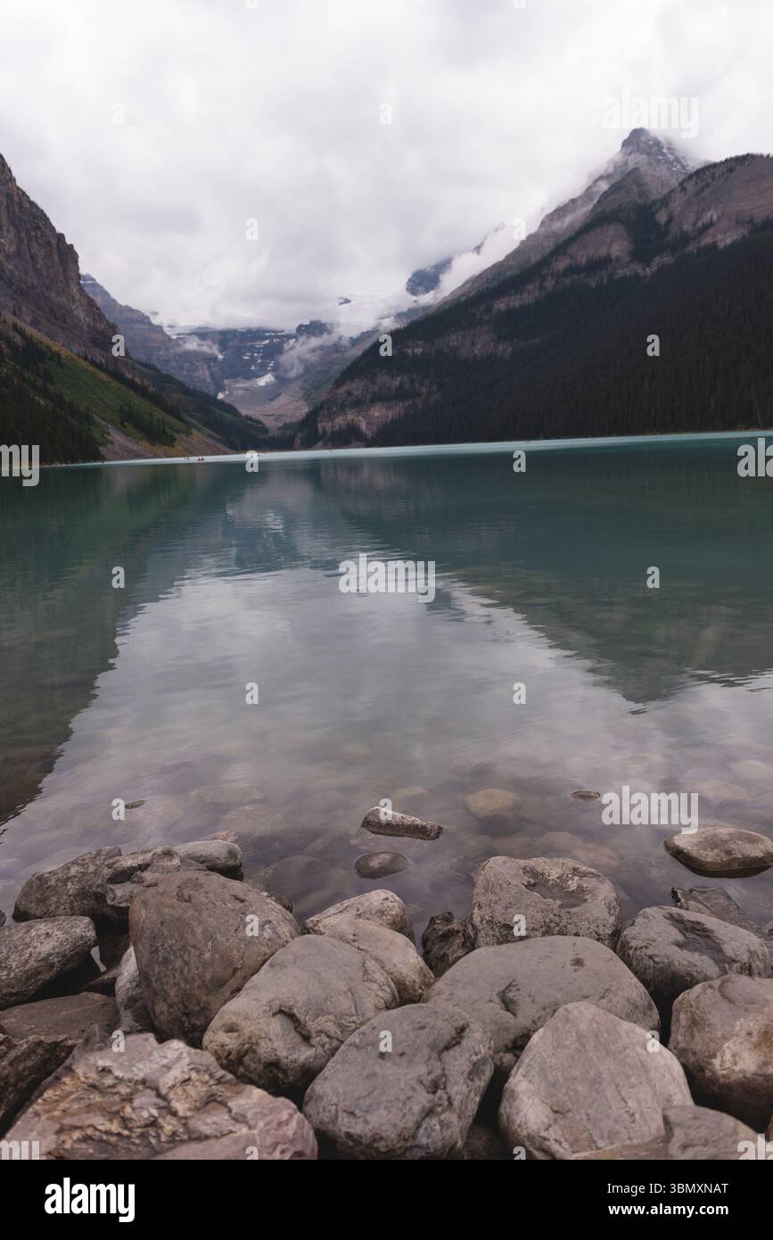 Beautiful scenery calm mountain hi-res stock photography and images - Alamy