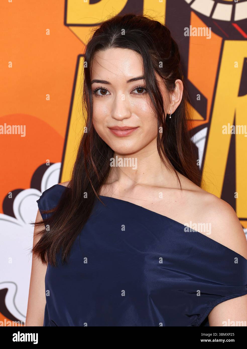 Reina Hardesty arrives at The Charlize Theron Africa Outreach Project ...