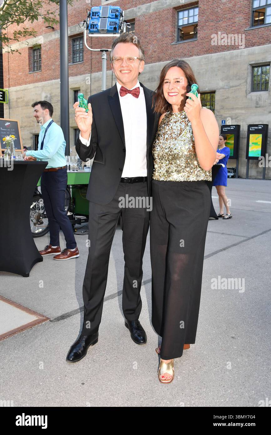 Christoph Gröhner und Julia Weigl / Opening Night 42. Filmfest 2025 ...