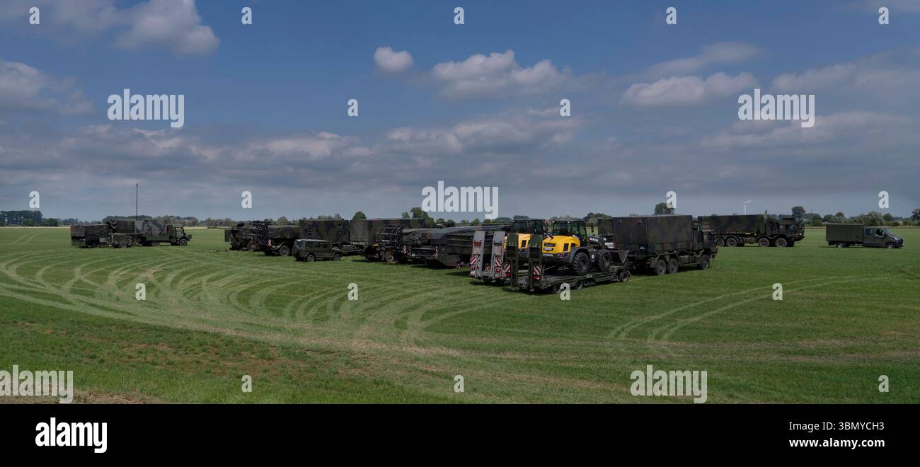 Nato Manöver Grand Crossings 2025 am Niederrhein Im Rahmen der NATO ...